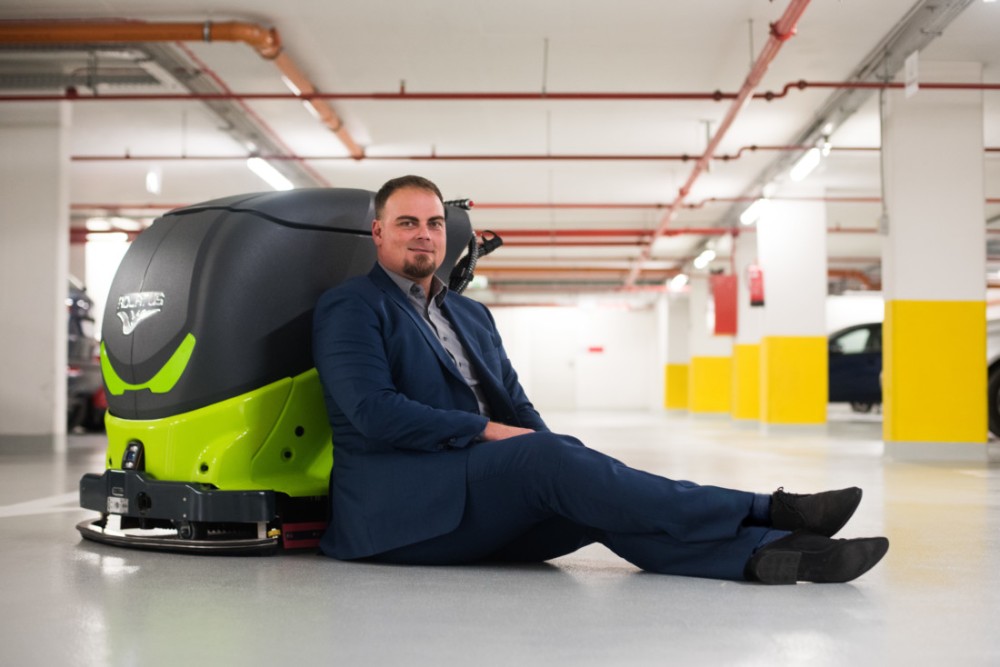 Takarítórobot - DOME Facility Services Group Kft. Az Év Irodája